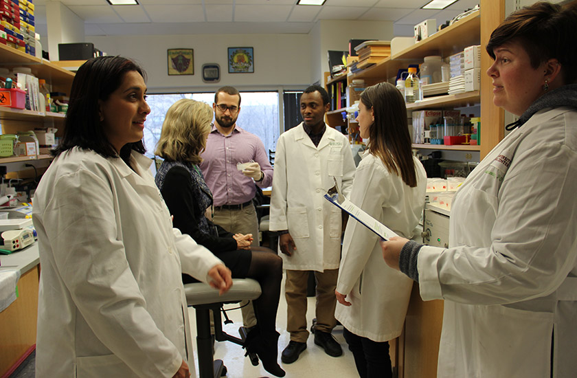 Medical Laboratory Science Career Outlook | RUSH University